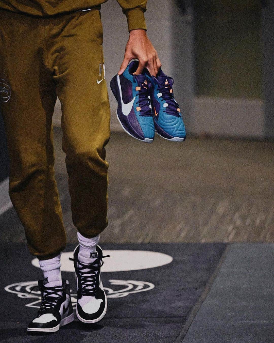 Nike Basketballさんのインスタグラム写真 - (Nike BasketballInstagram)「Lights out. 💡 ...