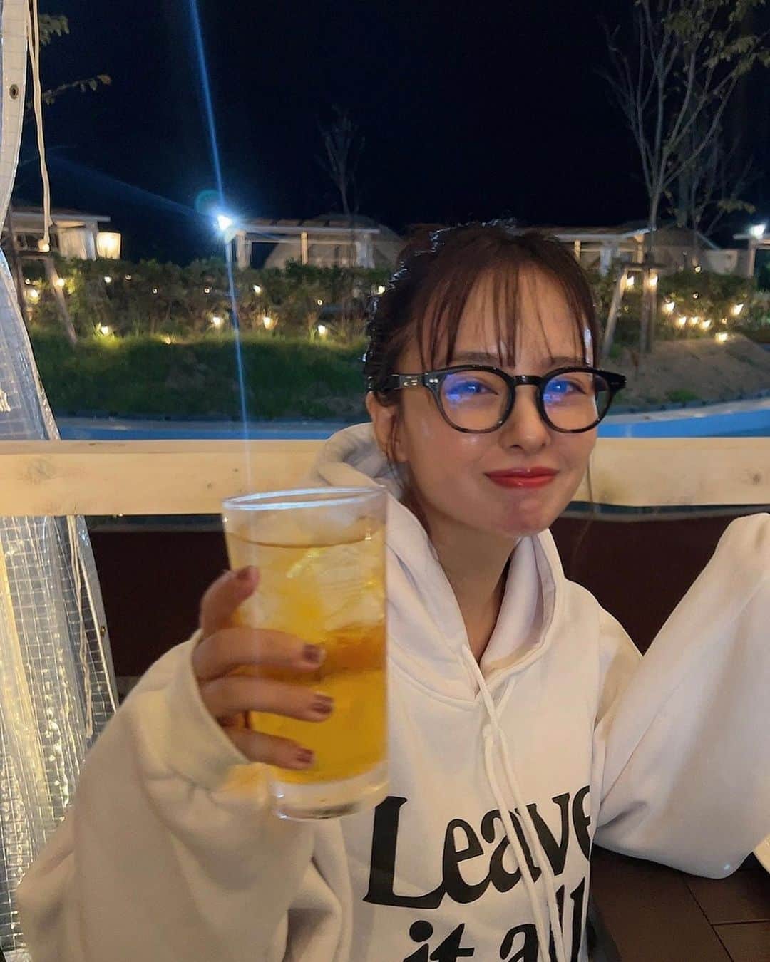 山田菜々さんのインスタグラム写真 - (山田菜々Instagram)「秋田県のにかほ市にある @99glam.official のグランピングへ♡ 秋田県の食材を使ったバーベキューは、 食べ ...