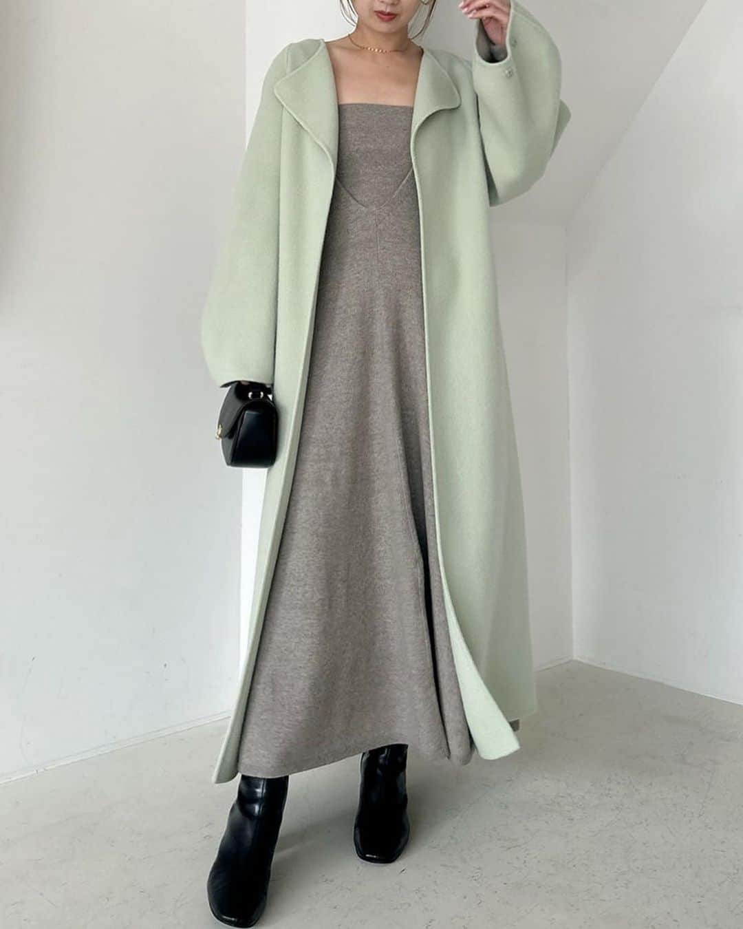 スナイデルさんのインスタグラム写真 - (スナイデルInstagram)「. SNIDEL 2023 Winter Collection "Femininity Balance" -先行予約 ...