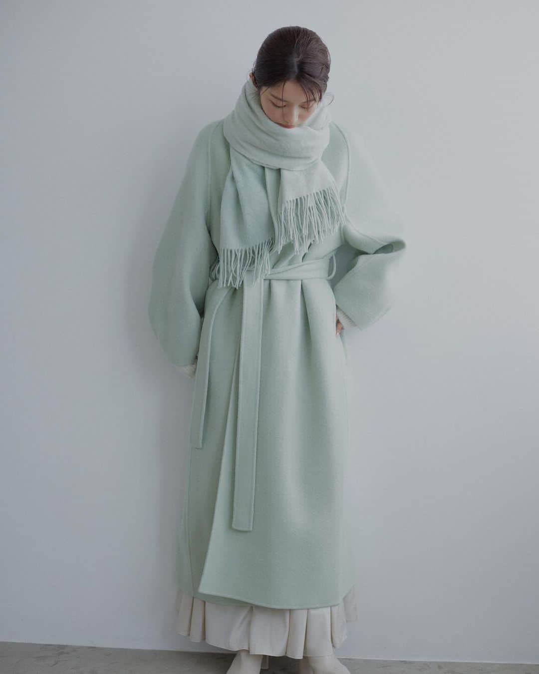 スナイデルさんのインスタグラム写真 - (スナイデルInstagram)「. SNIDEL 2023 Winter Collection "Femininity Balance" -先行予約 ...