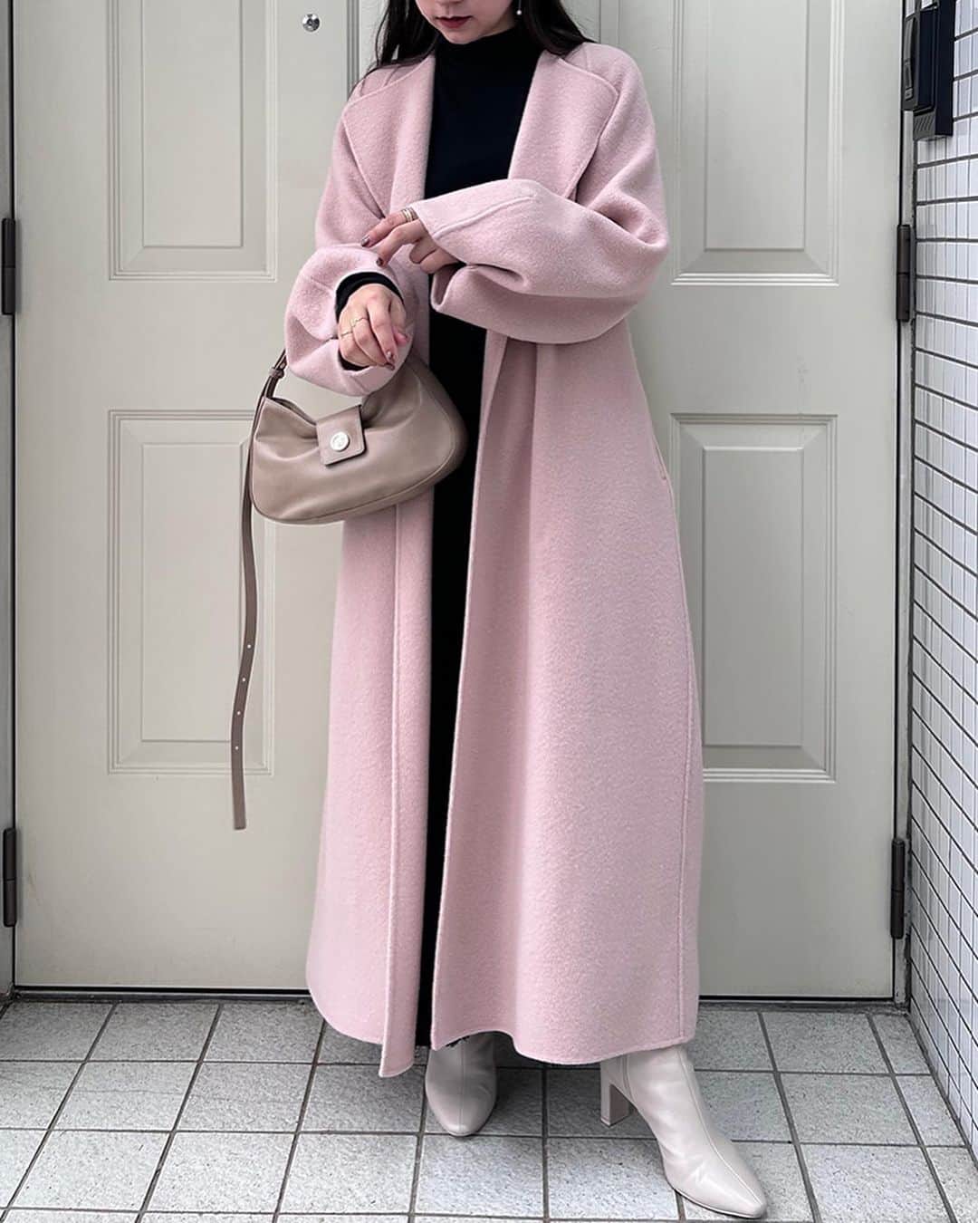 スナイデルさんのインスタグラム写真 - (スナイデルInstagram)「. SNIDEL 2023 Winter Collection "Femininity Balance" -先行予約 ...