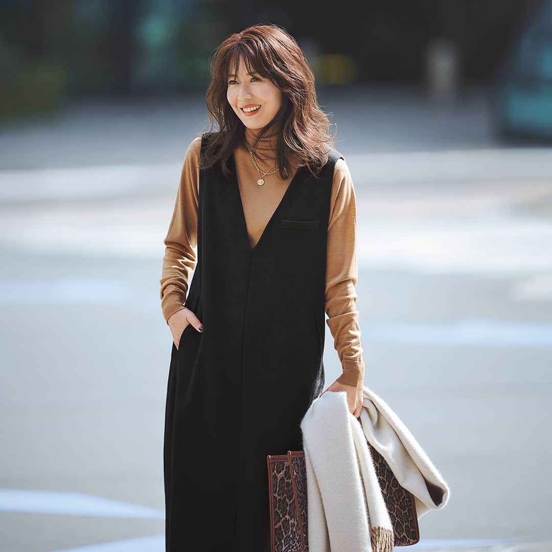 Marisolさんのインスタグラム写真 - (MarisolInstagram)「. 大人にも着やすい「黒」はコラボだけの特別色！細見え ...