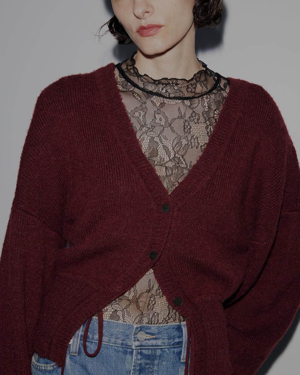 Ameri vintageさんのインスタグラム写真 - (Ameri vintageInstagram)「TURN OVER KNIT CARDIGAN (col.BLK / BLU ...