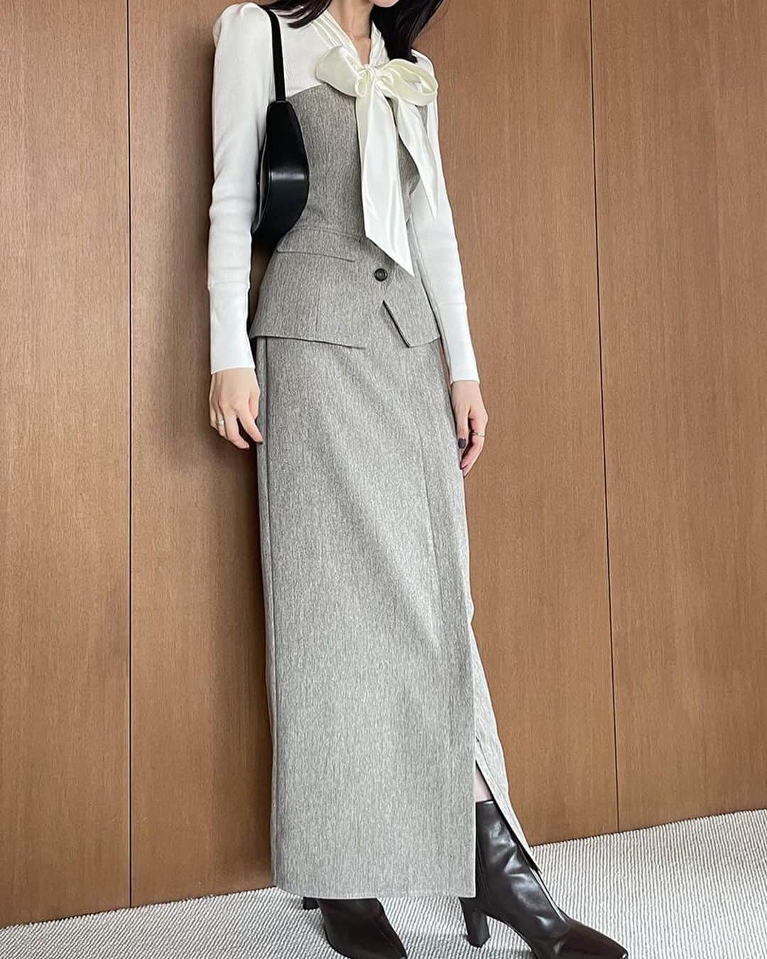 スナイデルさんのインスタグラム写真 - (スナイデルInstagram)「. SNIDEL 2023 Winter Collection "Femininity Balance" -先行予約 ...