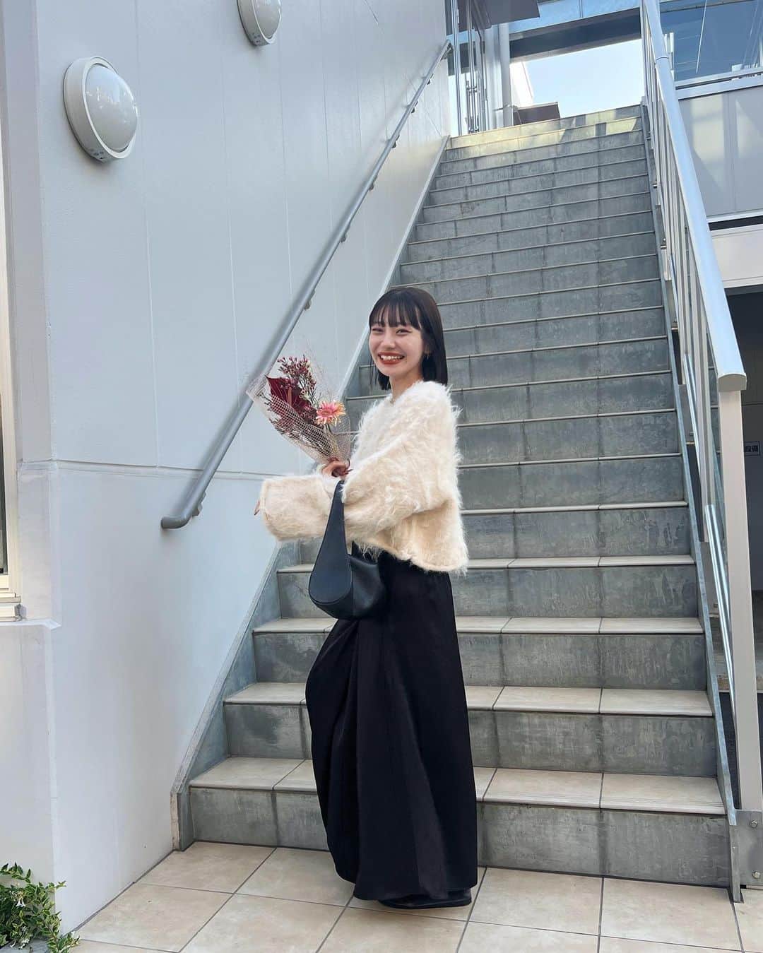まるさんのインスタグラム写真 - (まるInstagram)「ㅤ ㅤ 本日10/6 でhinari 2周年を迎えました🤍💐 @hinari ...