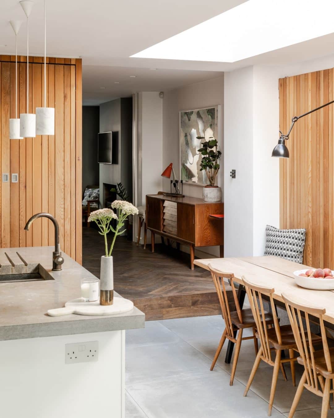 The Modern Houseさんのインスタグラム写真 - (The Modern HouseInstagram)「#forsale ...