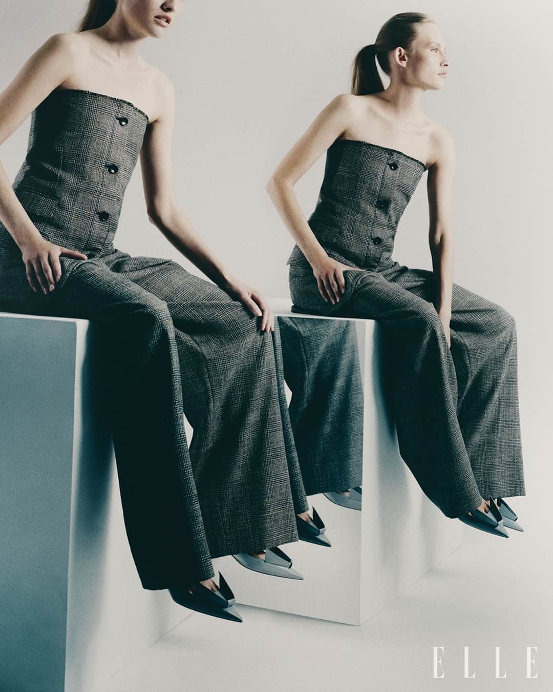 ELLE DKさんのインスタグラム写真 - (ELLE DKInstagram)「90’ernes minimalisme er til evig inspiration, og denne ...