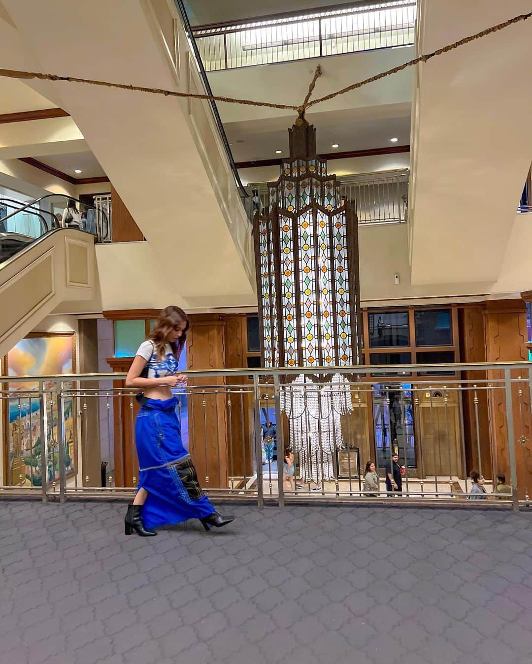 Kathryn Bernardoさんのインスタグラム写真 - (Kathryn BernardoInstagram)「💭」10月8日 22時 ...