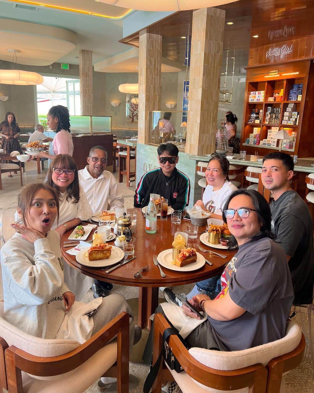 Kathryn Bernardoさんのインスタグラム写真 - (Kathryn BernardoInstagram)「I lob a ...