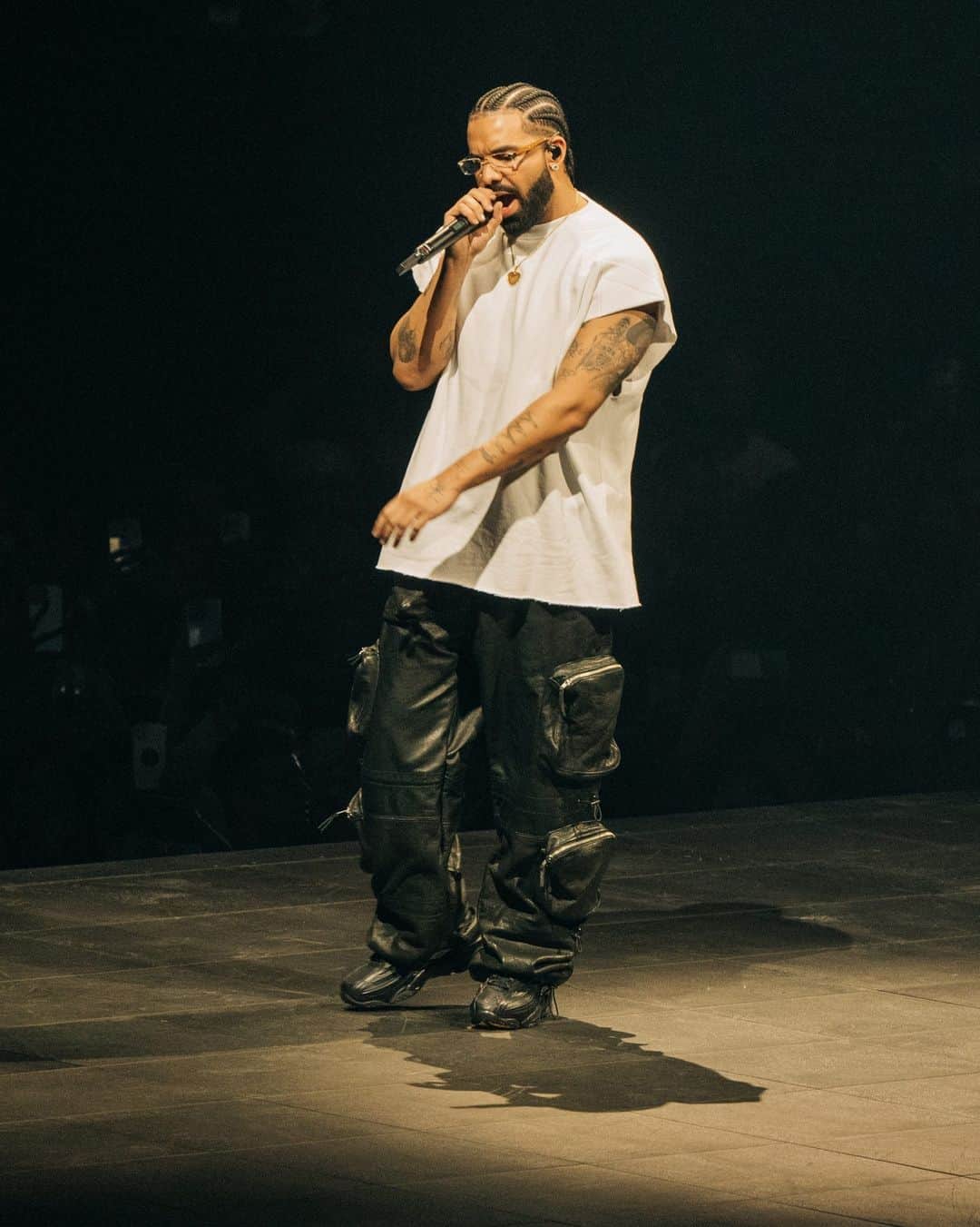 ニューヨーク・タイムズさんのインスタグラム写真 - (ニューヨーク・タイムズInstagram)「On “For All the Dogs ...