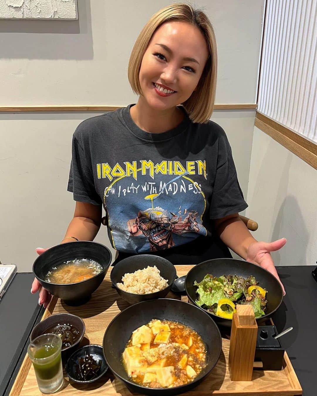 亜弥さんのインスタグラム写真 - (亜弥Instagram)「🍴 久しぶりの面子と @bemyflora_kitchen でlunch🫶🏾 時間が足りなかった😂 またすぐ💛 #lunch # ...