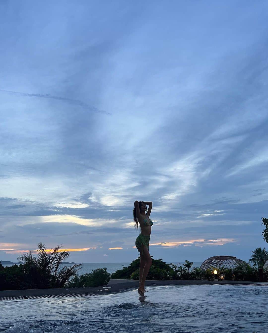 スビン さんのインスタグラム写真 - (スビン Instagram)「오늘 ‘🔥걸어서 수빈속으로:파타야편🔥’ 달수빈 유튜브 커밍쑨 ...