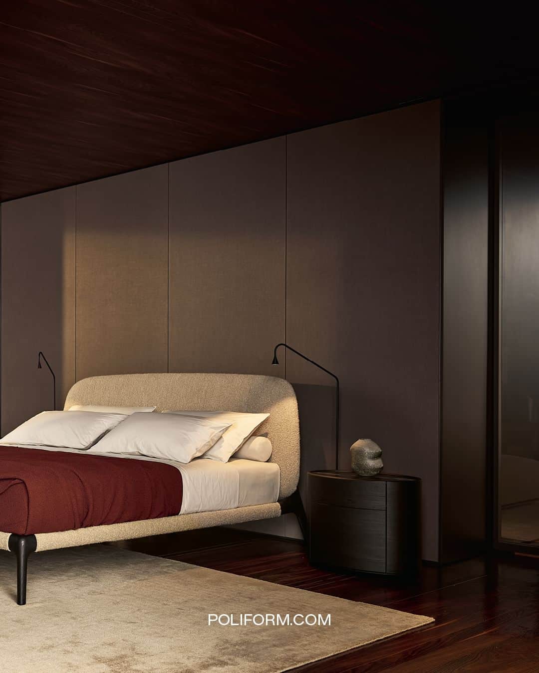 Poliform|Varennaさんのインスタグラム写真 - (Poliform|VarennaInstagram)「The night area becomes a ...