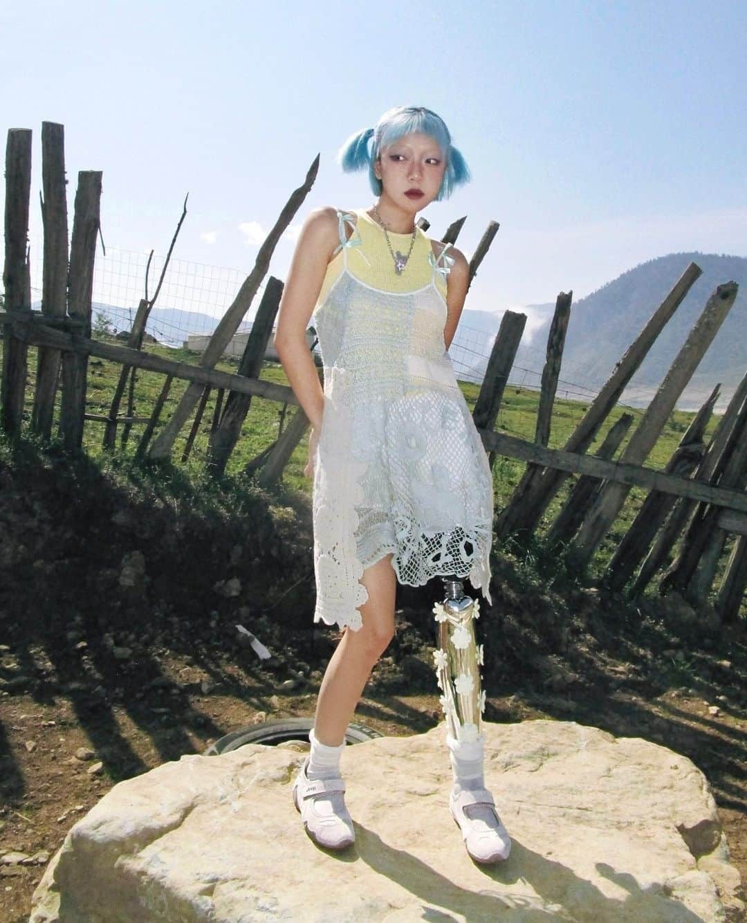 VICEさんのインスタグラム写真 - (VICEInstagram)「Xiaoyang’s protheses are a work of ...