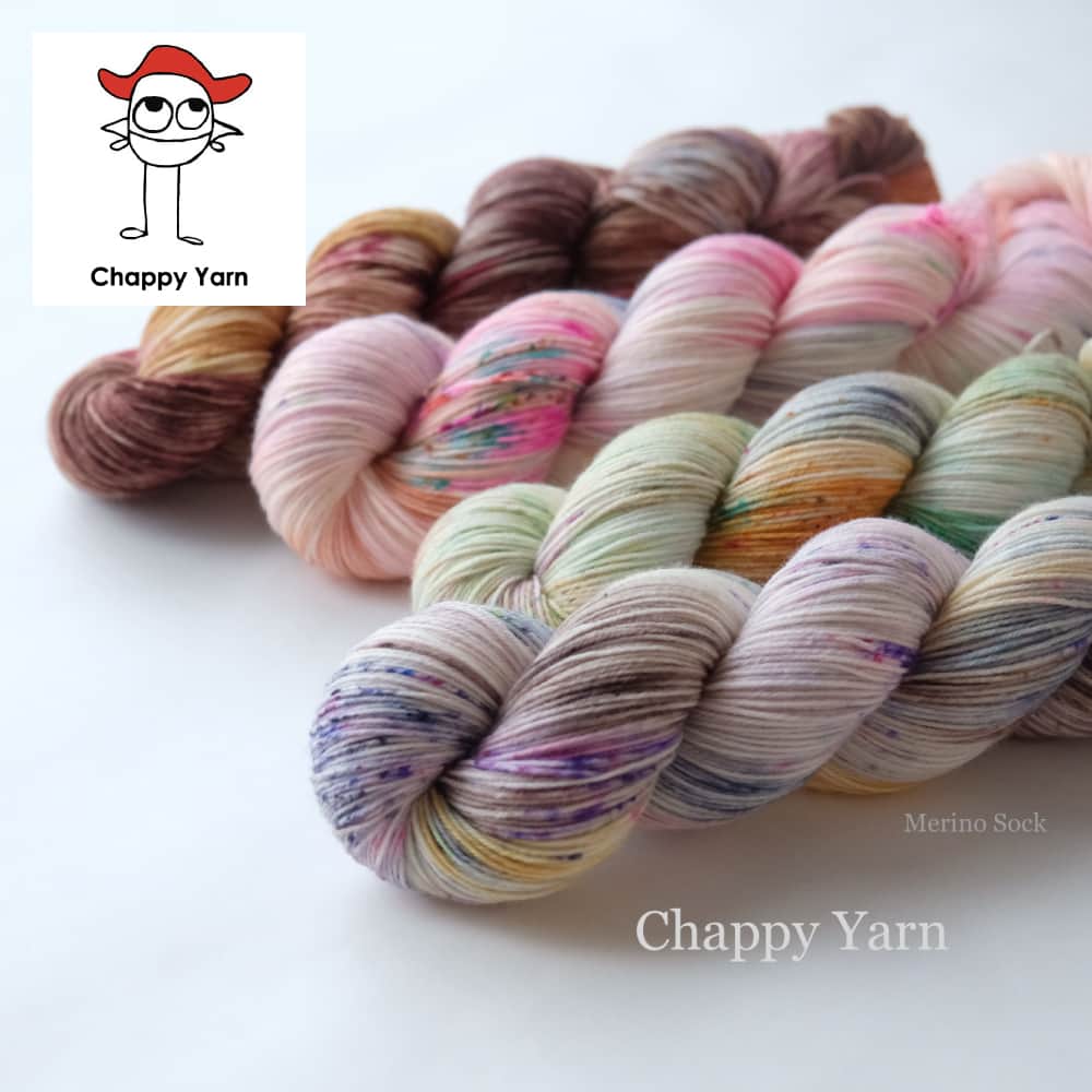 オカダヤ新宿本店コンシェルジュさんのインスタグラム写真 - (オカダヤ新宿本店コンシェルジュInstagram)「大人気手染め毛糸作家さんの毛糸販売会 キャンセル枠分の予約を受け付けいたします ...