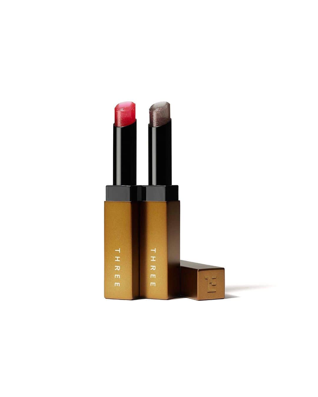 THREEさんのインスタグラム写真 - (THREEInstagram)「〈本日予約開始！〉 2023年10月25日（水）より全国発売する、THREEのホリデーコレクションが本日より予約開始 ...