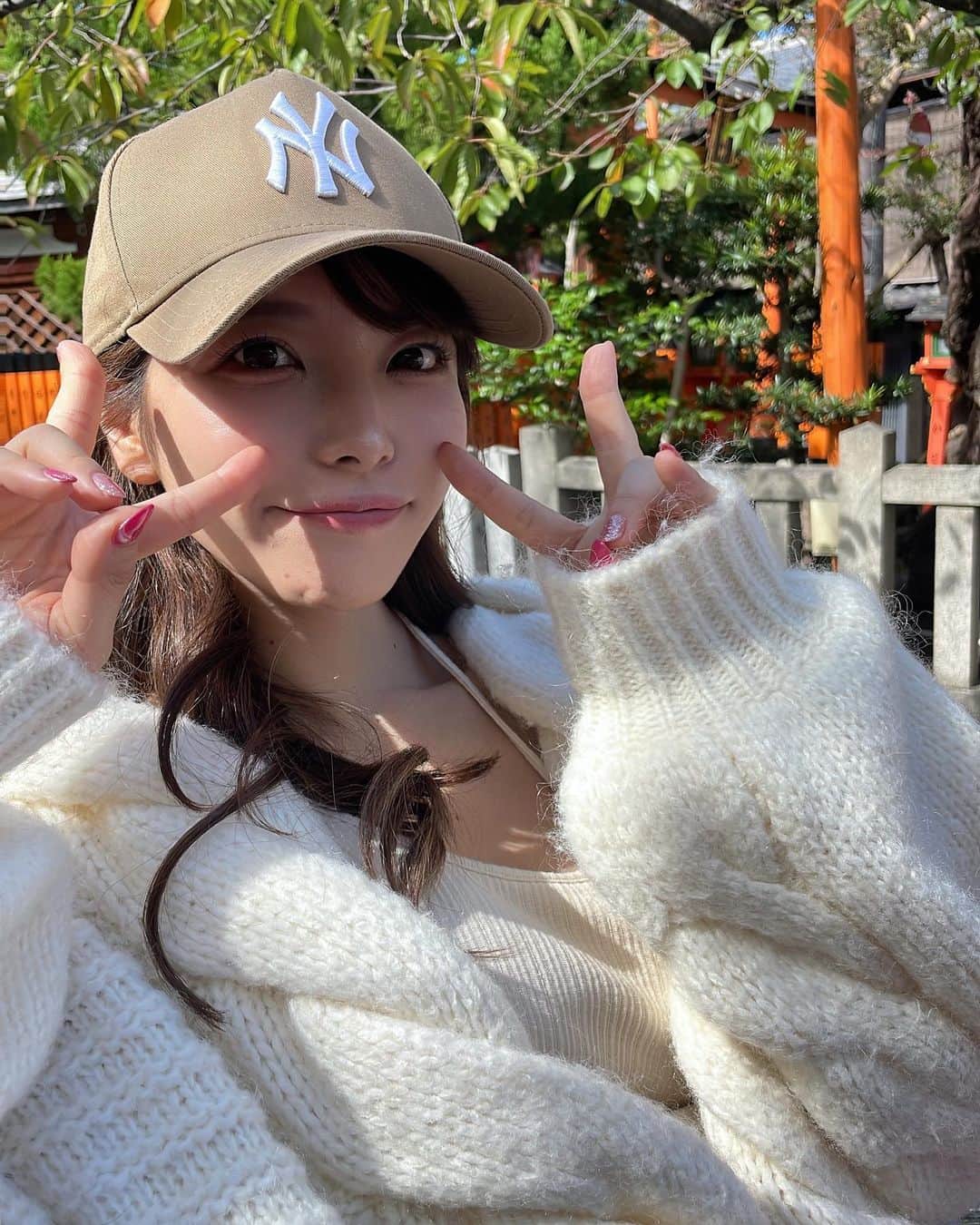 上原亜衣さんのインスタグラム写真 - (上原亜衣Instagram)「神社巡り大好きです⭐️ パワスポ ♡♡♡♡♡♡♡♡♡♡♡♡♡♡♡♡♡♡♡♡ @upu_chiba ビューティーサロン千葉 ...