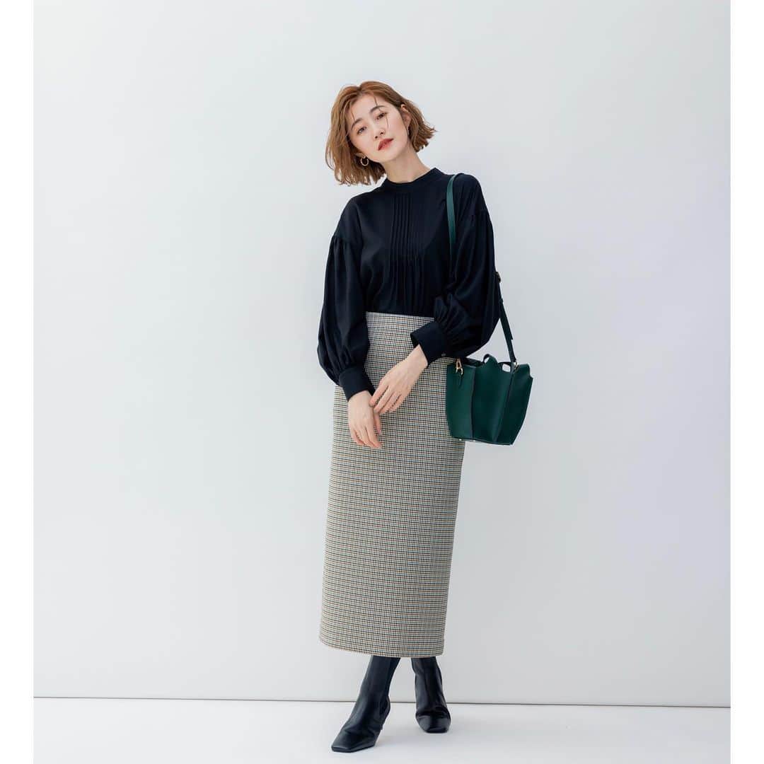 株式会社ニュートラルマネジメントさんのインスタグラム写真 - (株式会社ニュートラルマネジメントInstagram)「森衣真鈴 オンワード樫山「23区」 . https://neutral ...