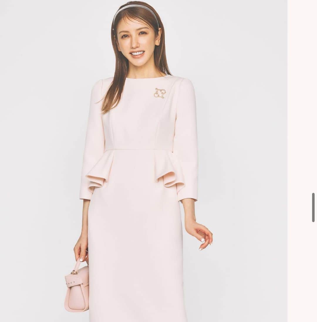 美香さんのインスタグラム写真 - (美香Instagram)「ベビーピンク💖 かわいい！ @celford_official」10月11日 19時31分 - mikaofficial99