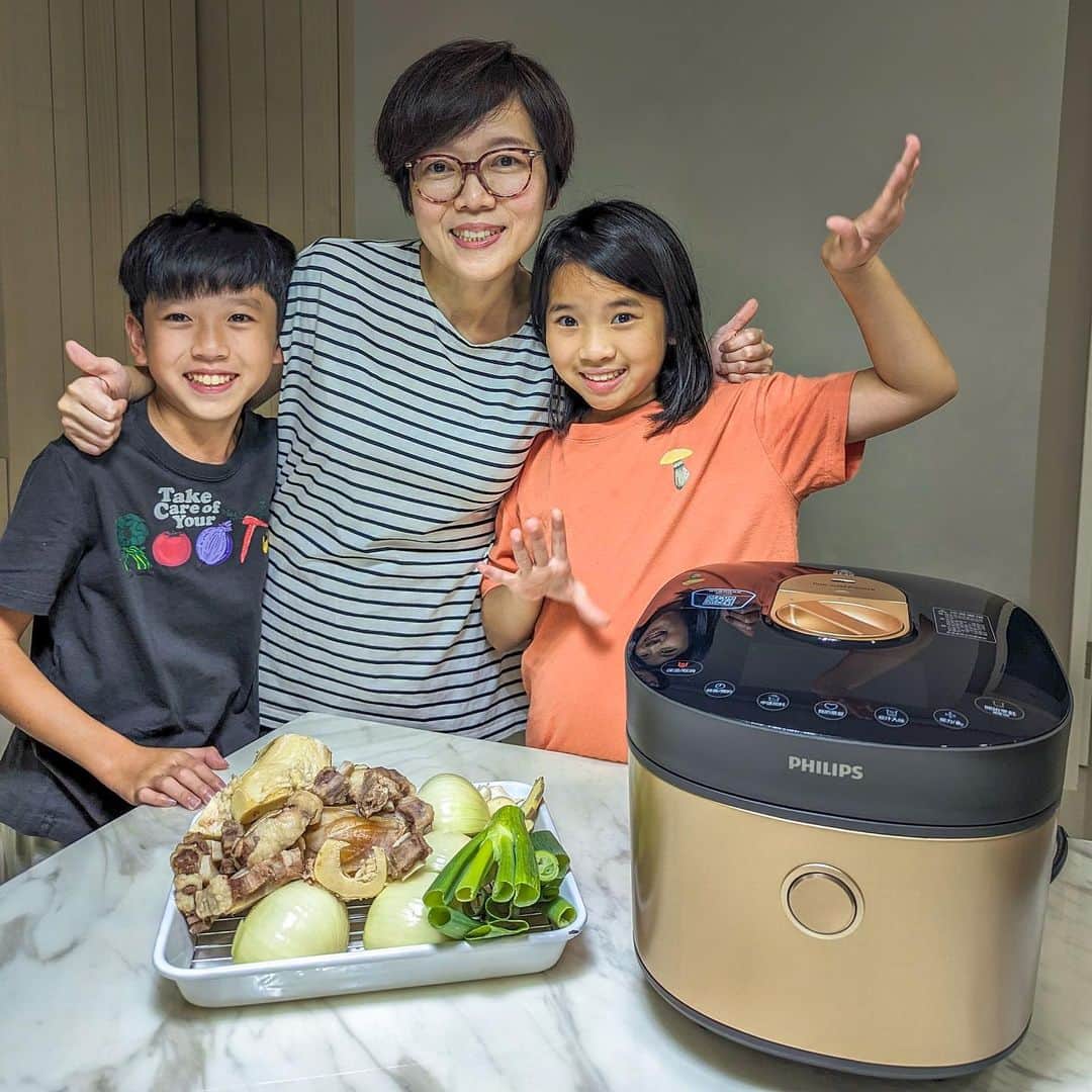 The Twins Chelsea & Jesperさんのインスタグラム - (The Twins Chelsea & Jesper ...