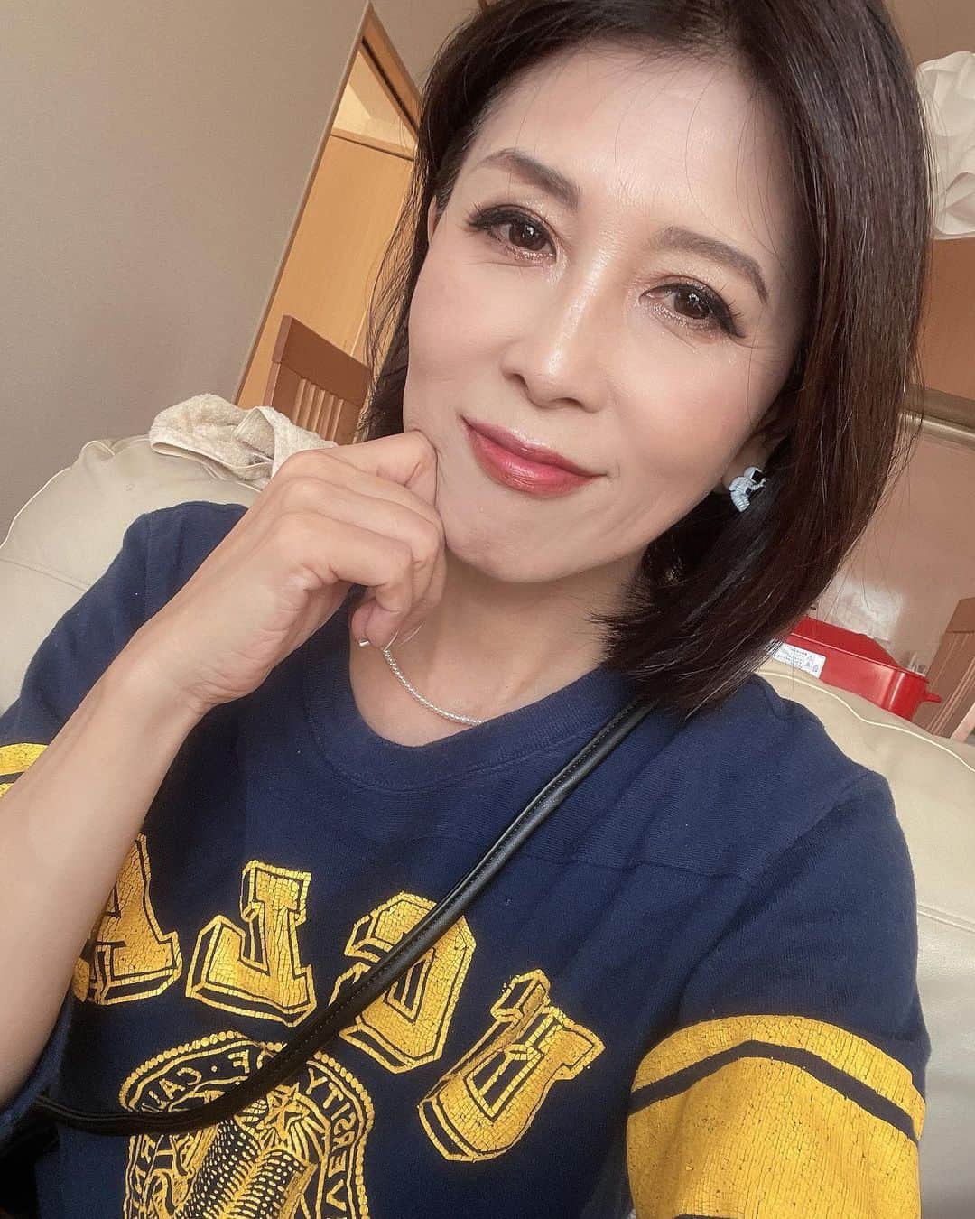 Naoko（なおこ）さんのインスタグラム写真 - (Naoko（なおこ）Instagram)「🙆‍♀️ 🙆‍♀️ 🙆‍♀️ 恋愛は 苦労がある ...