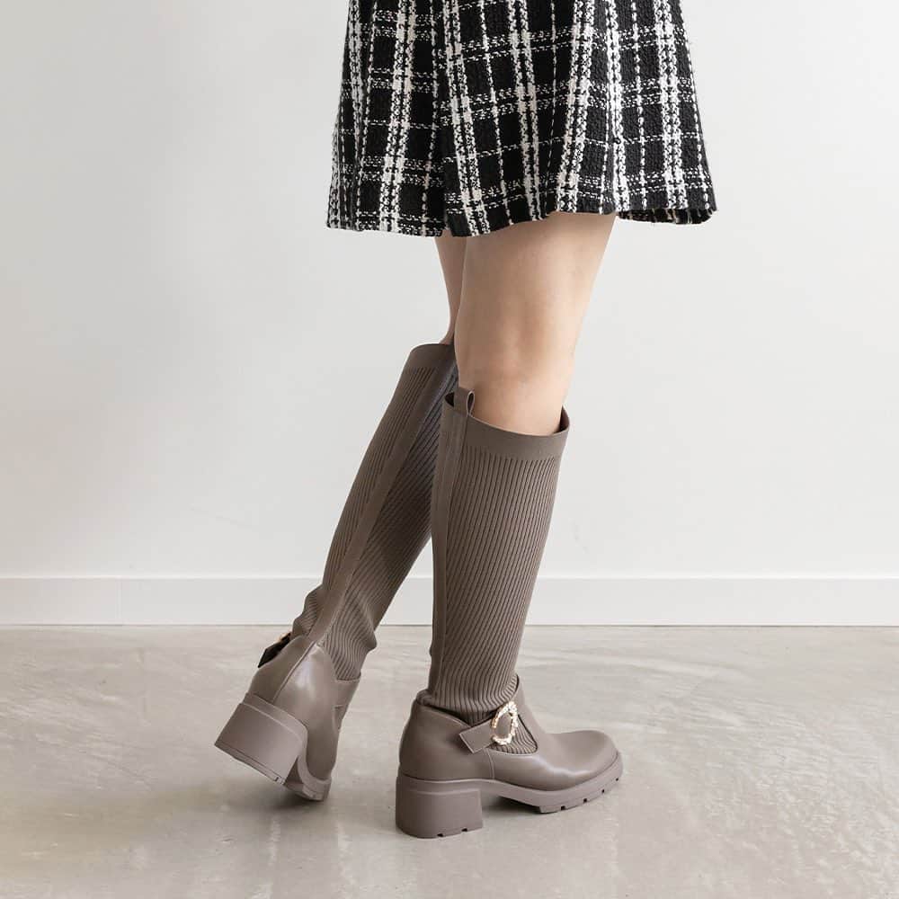 RANDAさんのインスタグラム写真 - (RANDAInstagram)「. 【SOCKS LONG BOOTS】 カジュアルになりすぎない ...