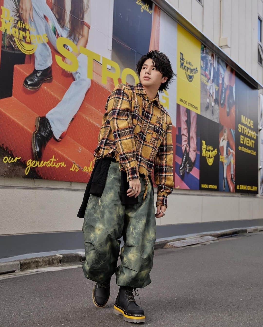 Hiroさんのインスタグラム写真 - (HiroInstagram)「Dr. Martensの新ブランドキャンペーン「MADE STRONG」を体現したスナップ企画に参加しました ...