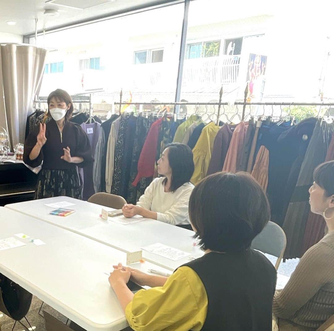 小林万希子さんのインスタグラム写真 - (小林万希子Instagram)「・ 昨日はVia Luna select shop 衣×食コラボ「秋冬トレンドファッションイベント」 YOKOさん ...