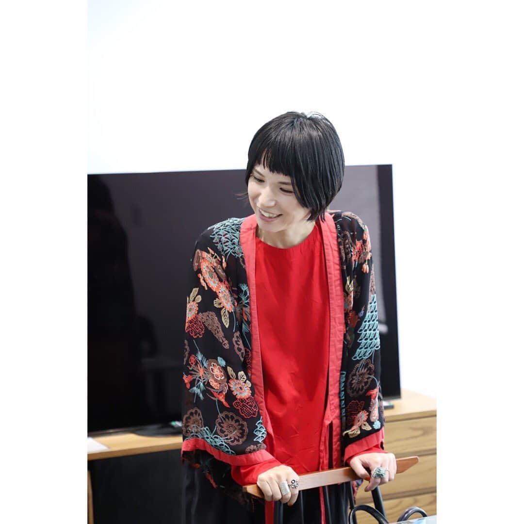 Superflyさんのインスタグラム写真 - (SuperflyInstagram)「お昼から打ち合わせだったのでその前にジムに行って血流アップしました。夜になってもポカポカ。 なんだかんだ ...