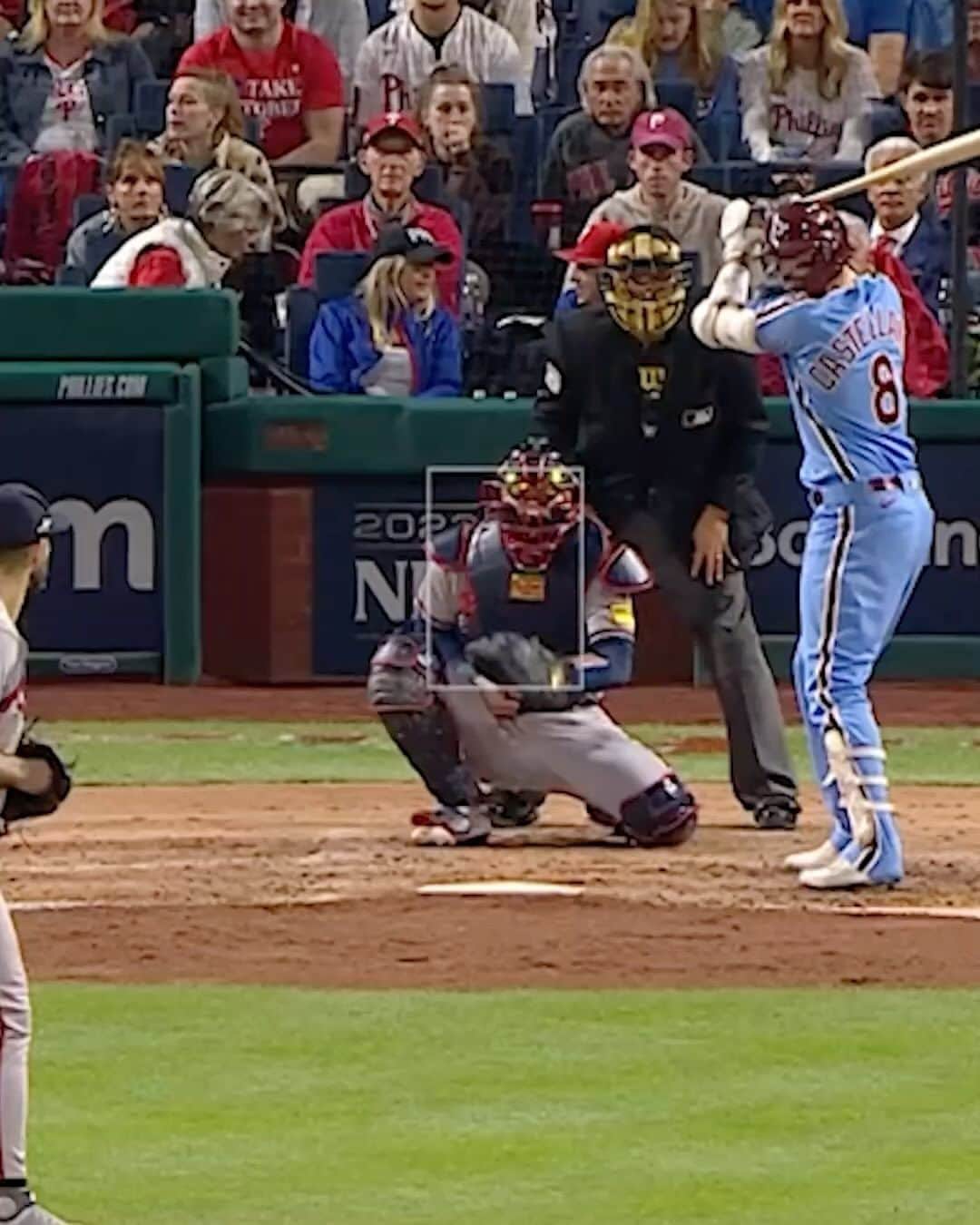 MLBさんのインスタグラム写真 - (MLBInstagram)「There's home-field advantage ... and then there's Philly. # ...