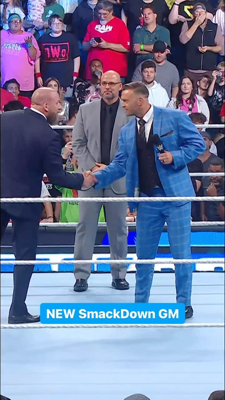 WWEさんのインスタグラム動画 - (WWEInstagram)「Welcome to #SmackDown, our NEW General ...