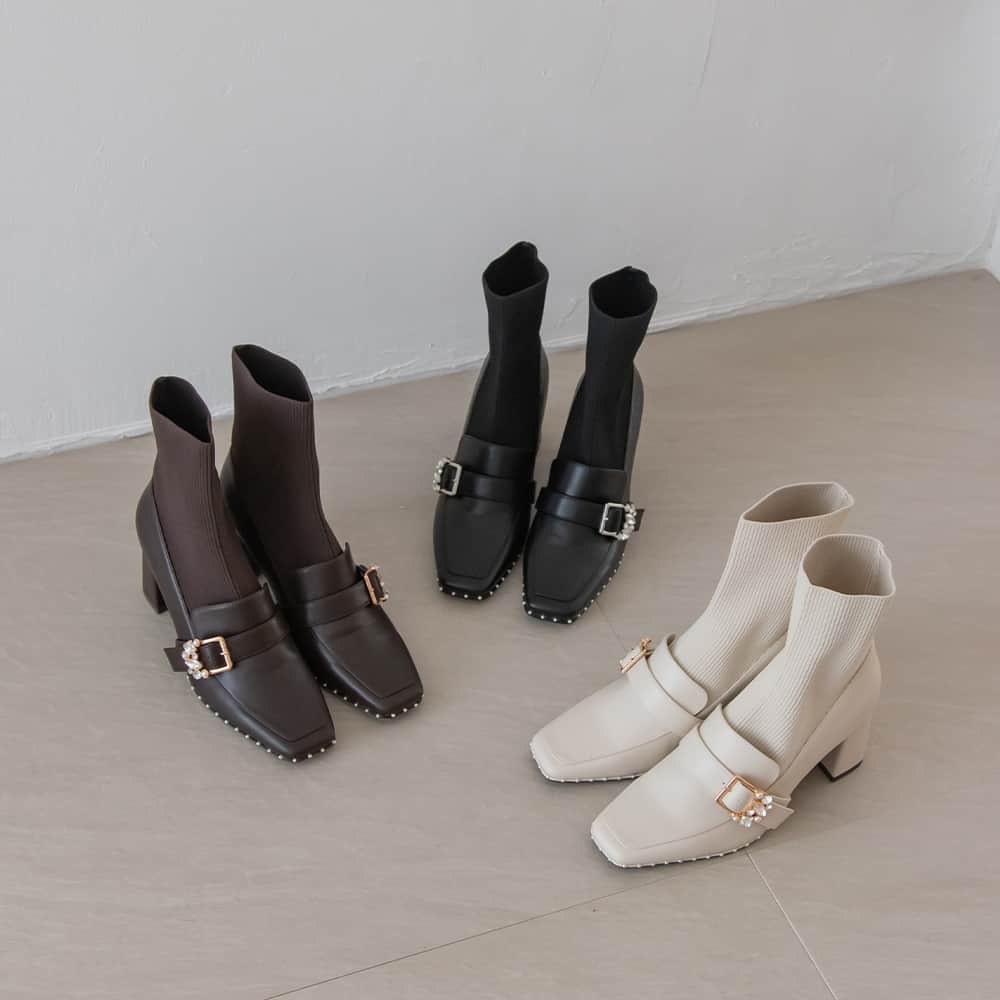 RANDAさんのインスタグラム写真 - (RANDAInstagram)「. 【KNIT DOCKING BOOTS】 RANDAオリジナルの ...