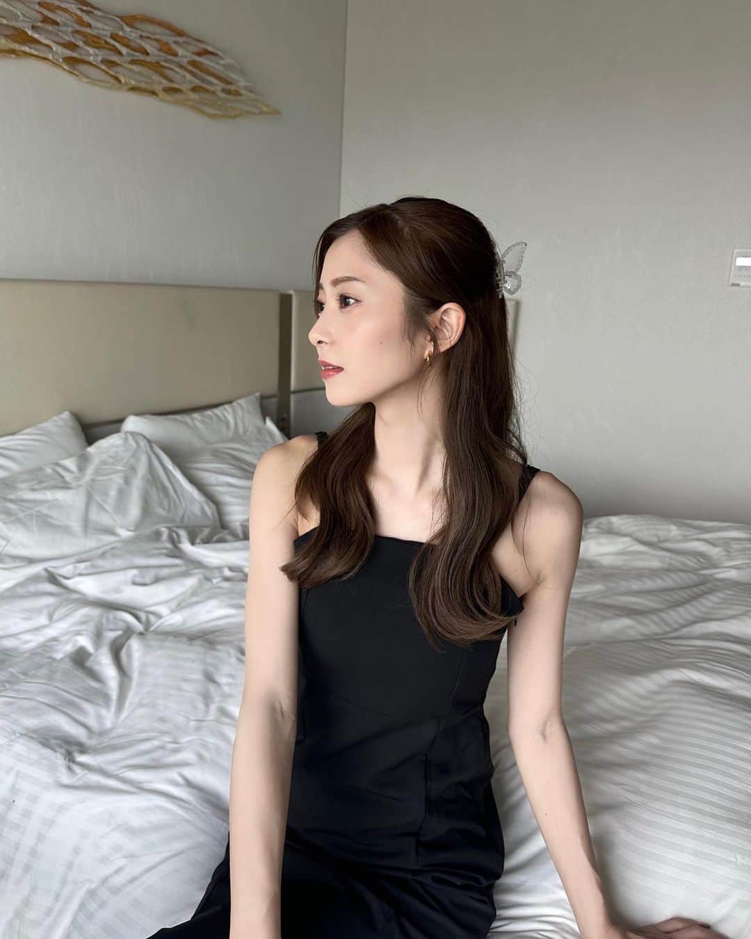 松川星さんのインスタグラム写真 - (松川星Instagram)「⁡ 蝶々のクリップがポイント🦋🧷」10月14日 19時40分 - akarin__rin