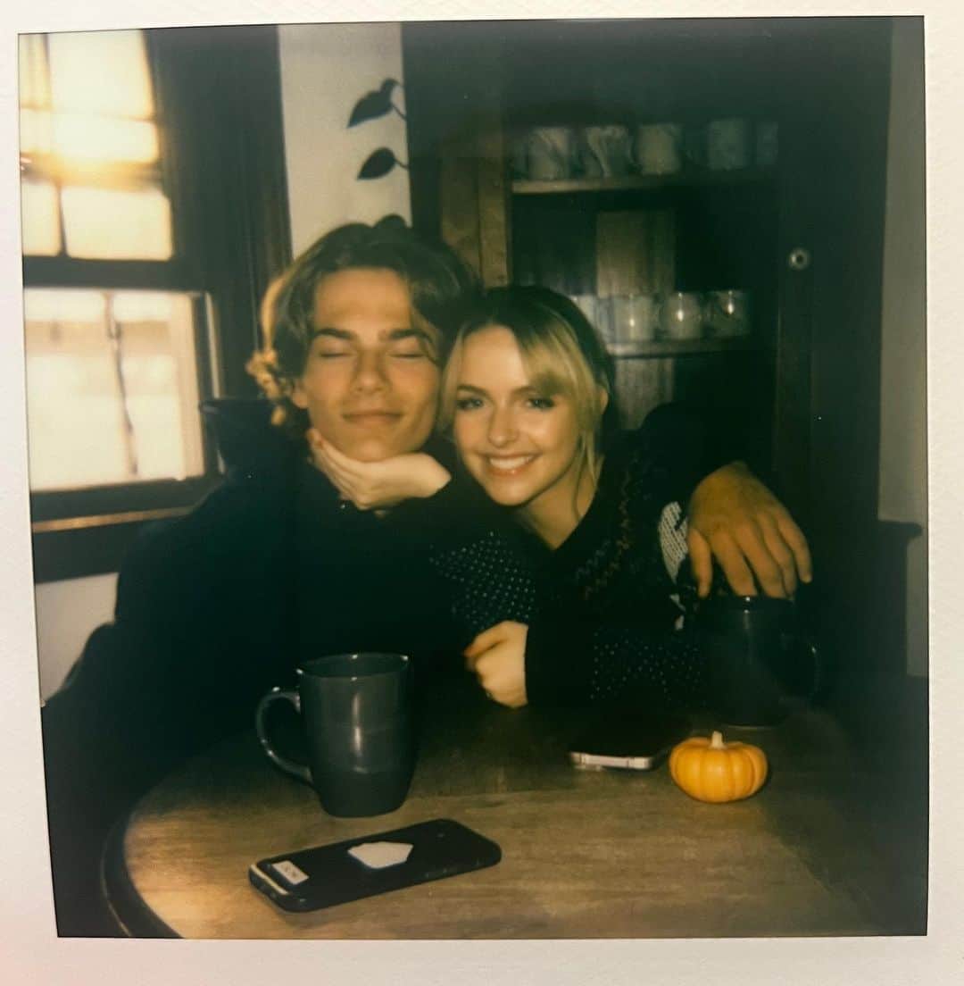 マケナ・グレースさんのインスタグラム写真 - (マケナ・グレースInstagram)「🍂🎃」10月15日 0時45分 ...