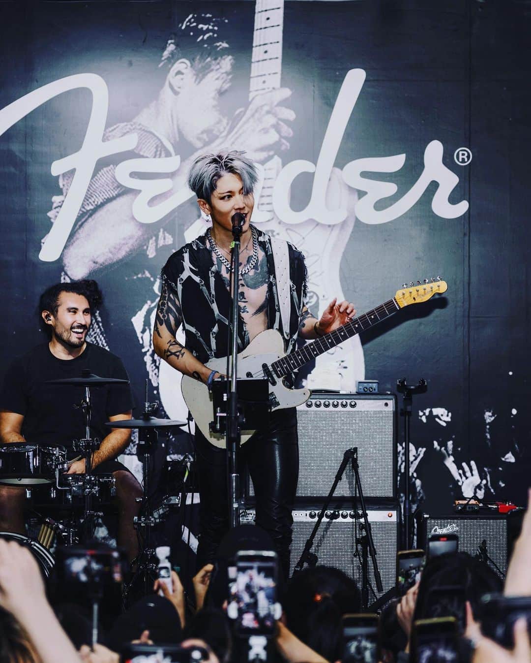 雅-MIYAVI-さんのインスタグラム写真 - (雅-MIYAVI-Instagram)「MIYAVI Signature @fender ...