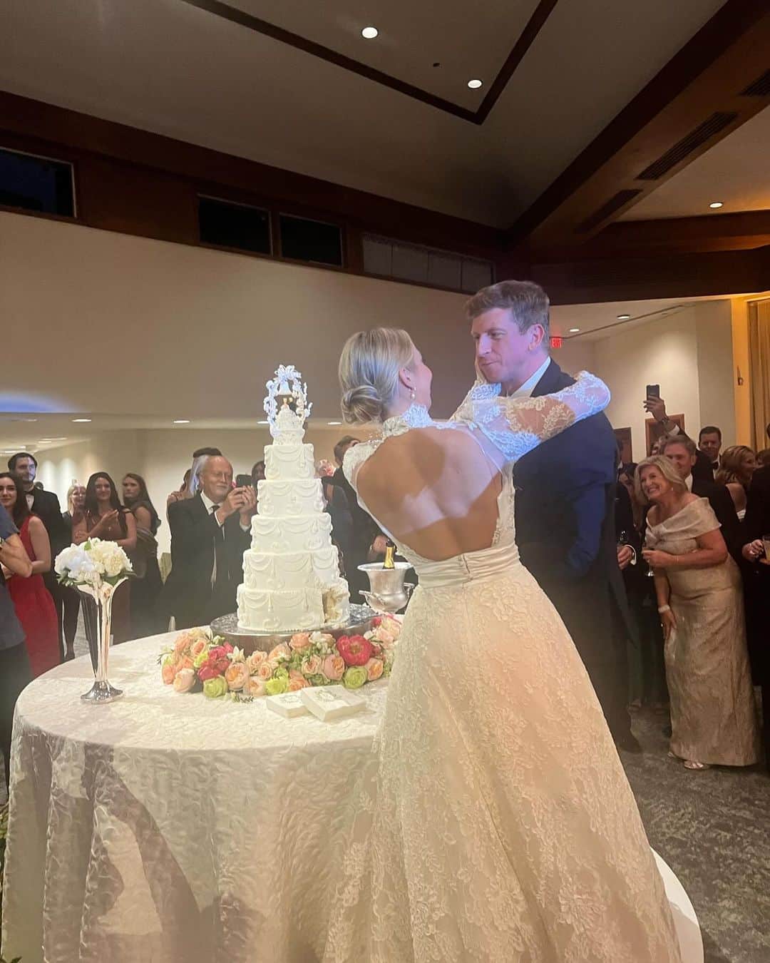 Arden Roseさんのインスタグラム写真 - (Arden RoseInstagram)「This is MY royal wedding ...