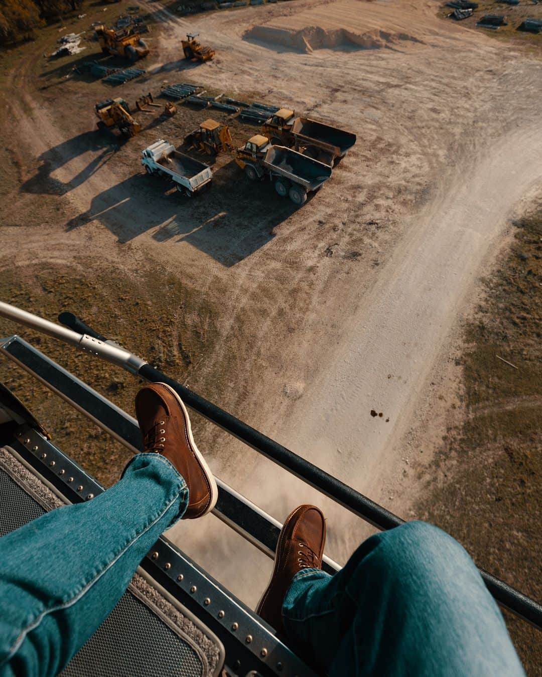 チペワさんのインスタグラム写真 - (チペワInstagram)「Embark on your next fearless journey ...