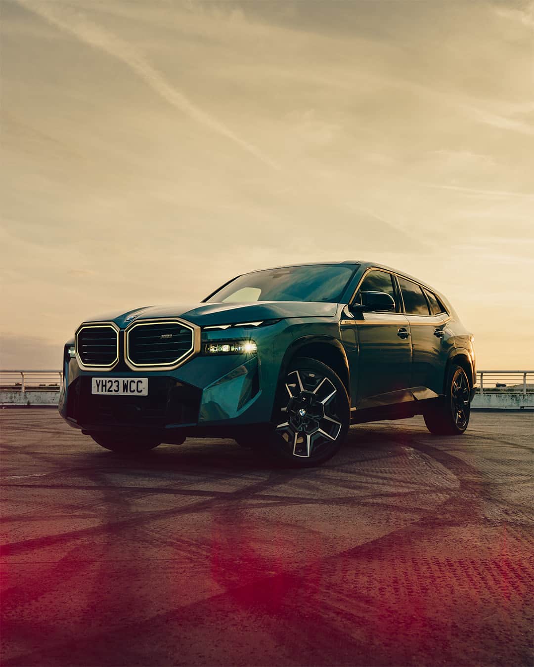 BMWさんのインスタグラム写真 - (BMWInstagram)「Show stopping. Vibe spotting. Jaw dropping. 🏁 📸 ...