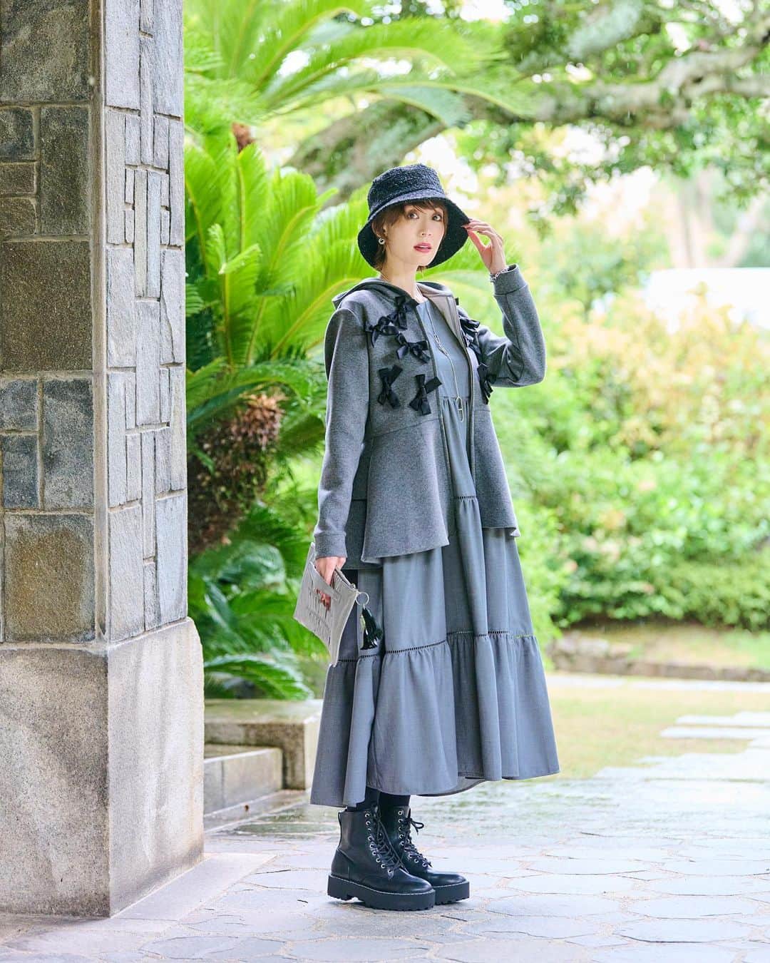 Chestyさんのインスタグラム写真 - (ChestyInstagram)「[ New Item ] 上品な印象ながらも着やすさが魅力のワンピースは、一枚で上品なスタイリングが完成する着映え ...