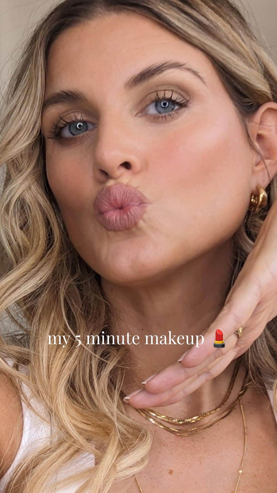 Ashley Jamesさんのインスタグラム動画 - (Ashley JamesInstagram)「My makeup routine ...