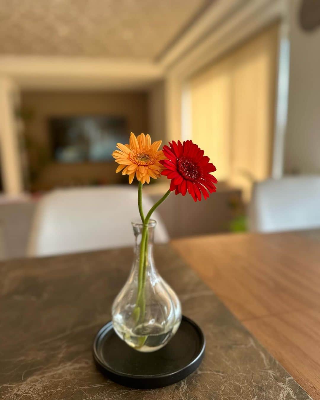 木下優樹菜さんのインスタグラム写真 - (木下優樹菜Instagram)「何でもない時にお花くれるとか 王子様かよ♥️超うれぴ でもお花って ...