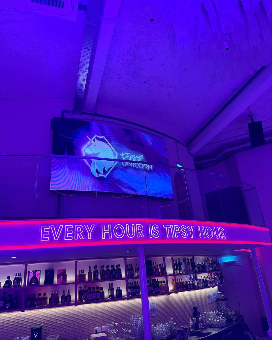 平田梨奈さんのインスタグラム写真 - (平田梨奈Instagram)「🦄 @tipsyunicornsg」10月20日 15時49分 - hirari_official