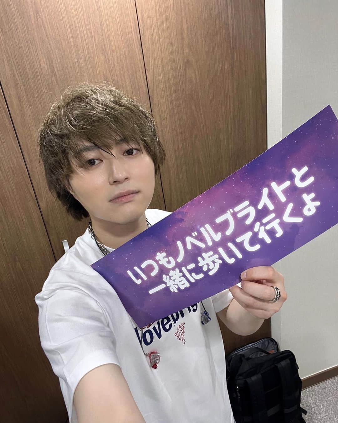 竹中雄大さんのインスタグラム写真 竹中雄大instagram 「韓国のファンの方がこのプレートを作ってくれてたみたいで会場のみんなに配っ