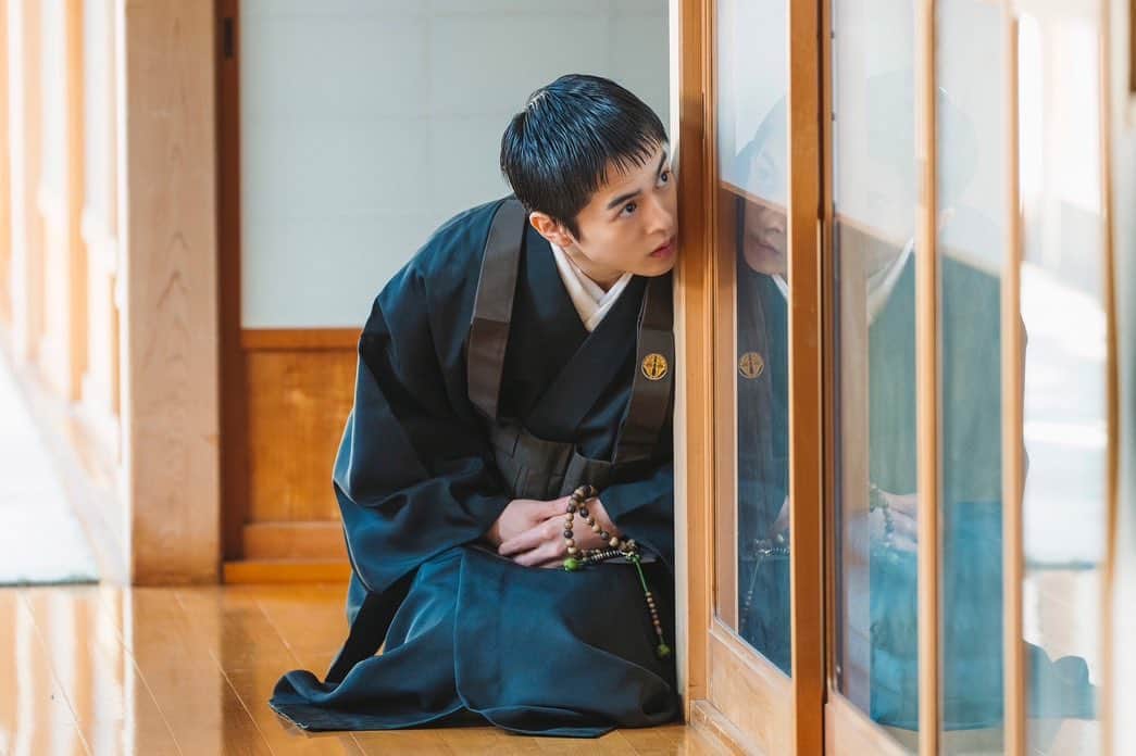 奥野壮さんのインスタグラム写真 - (奥野壮Instagram)「『女子高生、僧になる』 最終話、今夜24時50分〜放送です。 寺ウエディング ...