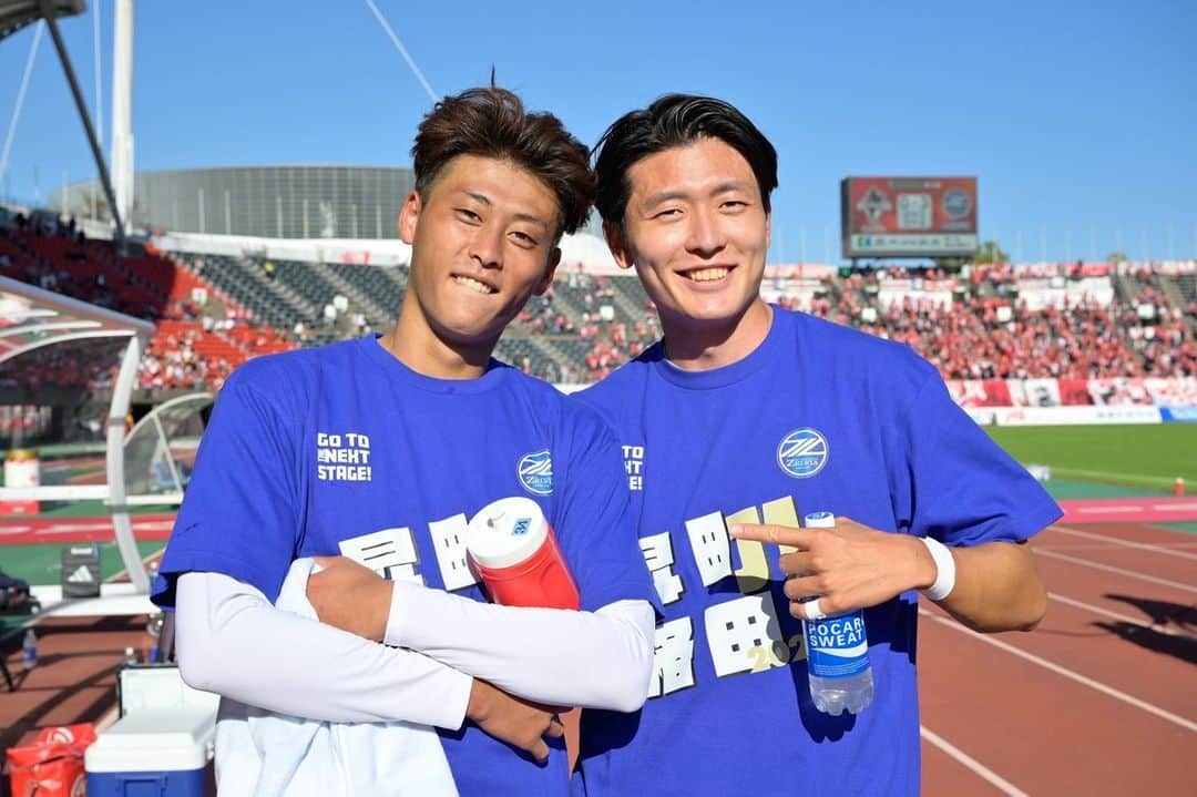 Fc町田ゼルビアさんのインスタグラム写真 Fc町田ゼルビアinstagram 「 試合後の歓喜の様子③ Fc町田ゼルビア