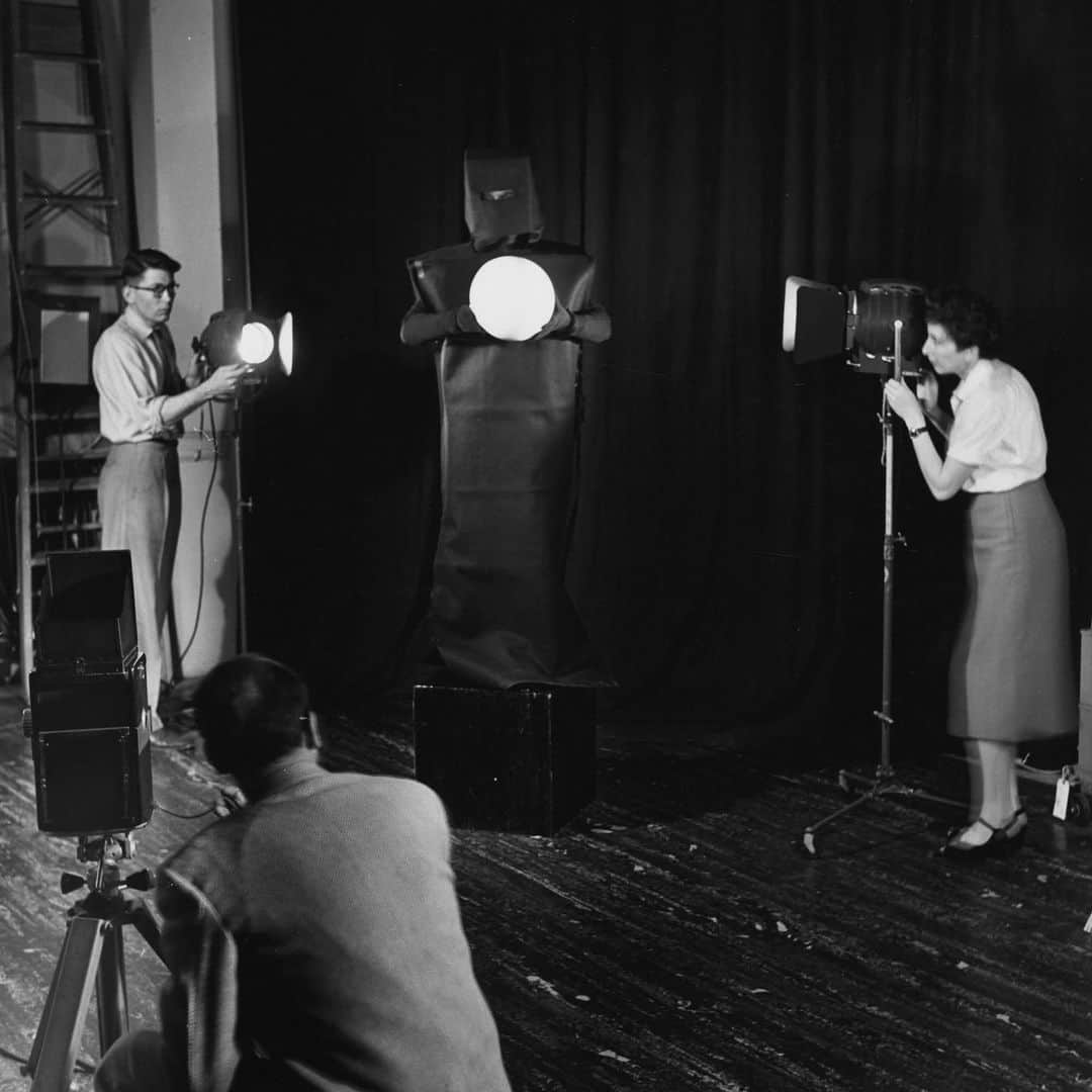 Magnum Photosさんのインスタグラム写真 - (Magnum PhotosInstagram)「The making of a ...