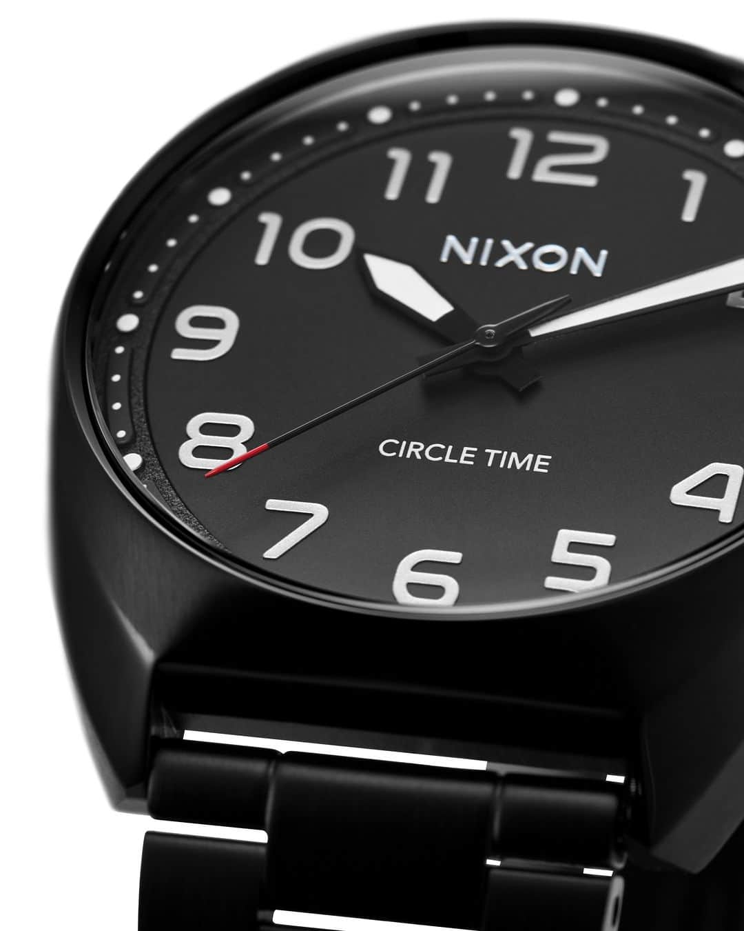 ニクソンさんのインスタグラム写真 - (ニクソンInstagram)「The Mullet goes full metal ...