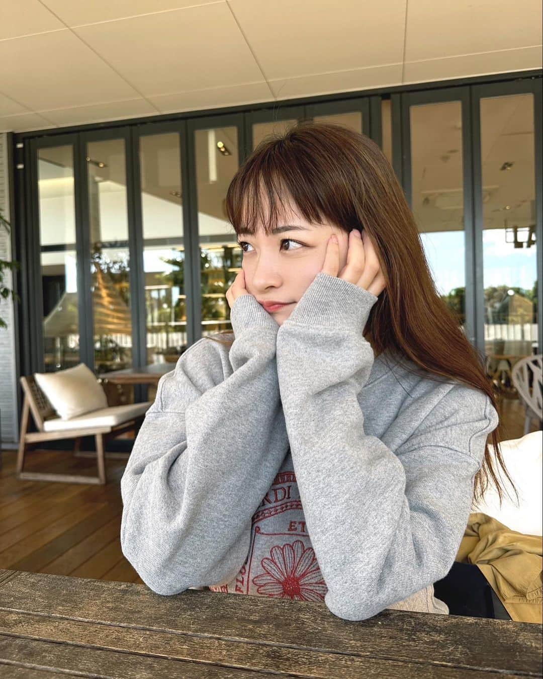 柳瀬さきさんのインスタグラム写真 - (柳瀬さきInstagram)「早起きして友達とカフェ🥰 千葉はやっぱり落ち着くね！ 📷 @wbx ...