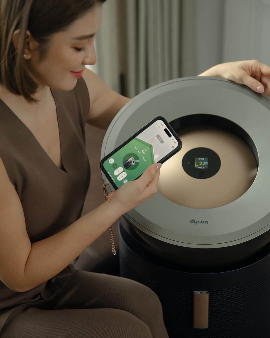 Grace葛瑞瑞さんのインスタグラム写真 - (Grace葛瑞瑞Instagram)「你知道全球有90%的國家每天都呼吸著有害身體健康的空氣嗎？ 而且不是只有室外會有空污的問題，家具裝潢的甲醛 ...