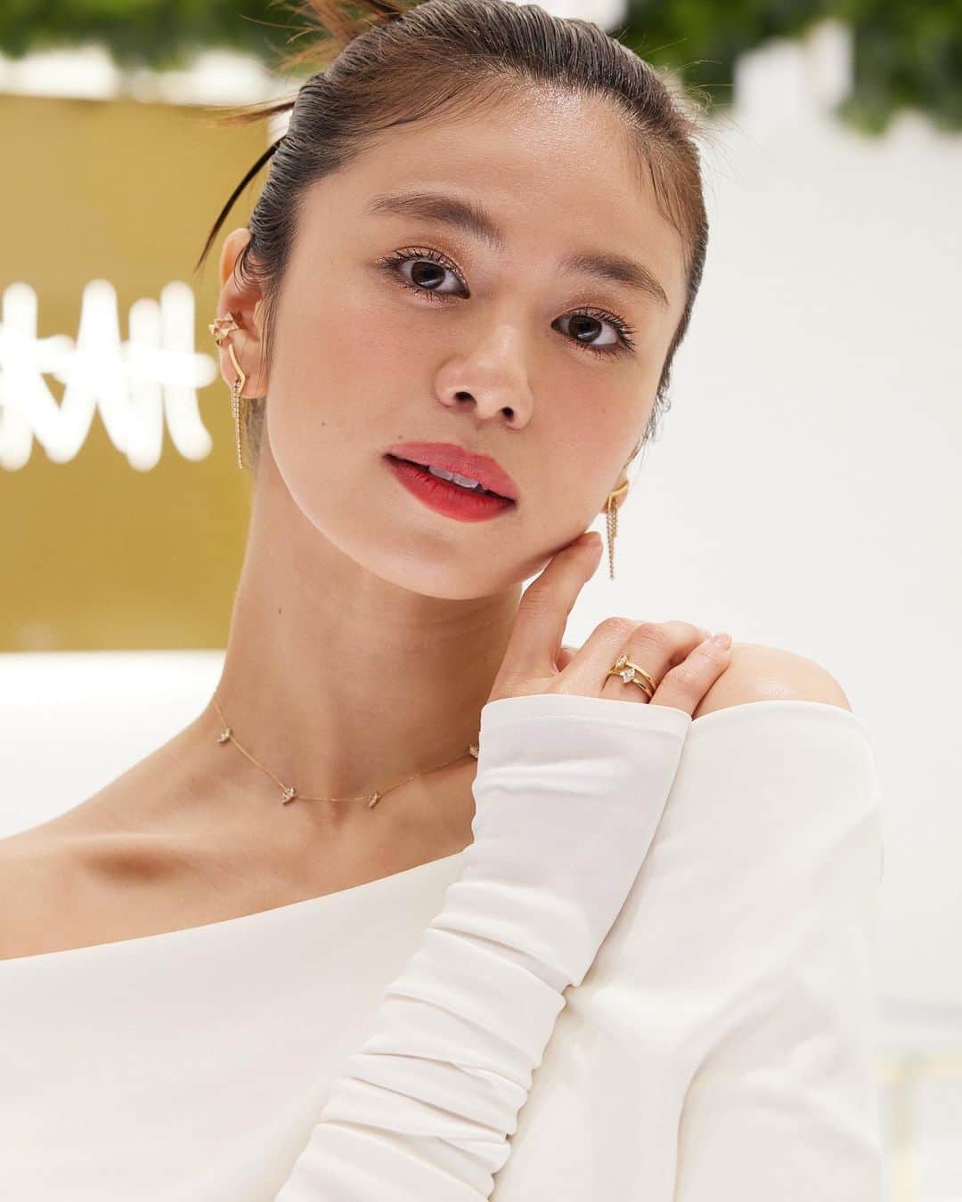佐藤晴美さんのインスタグラム写真 - (佐藤晴美Instagram)「AHKHA holiday season🤍 AHKAHの全国直営店にて ...